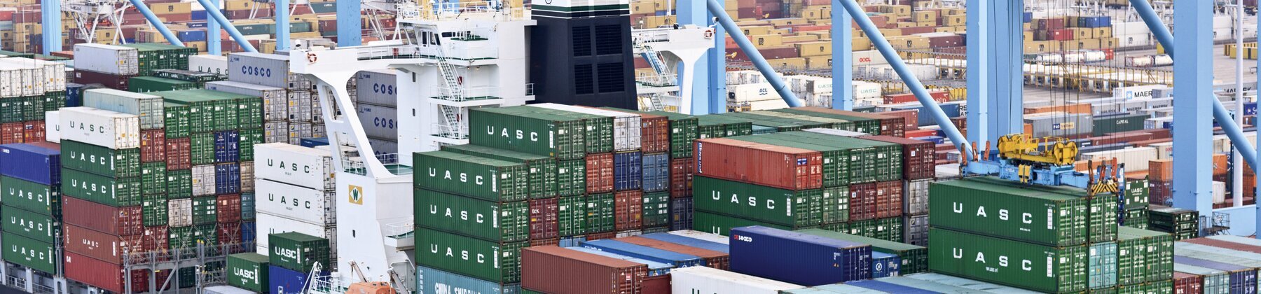 Haven-Rotterdam-containers-APMT | Seaport Magazine